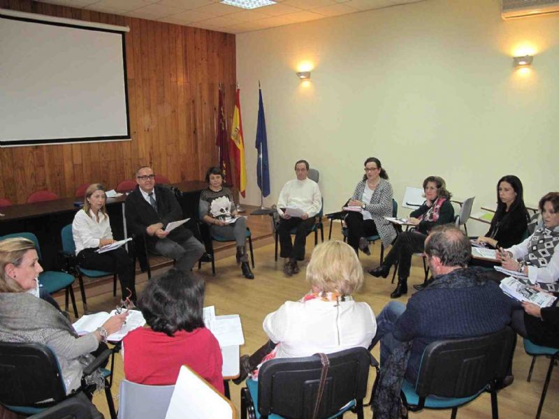 Cartagena presenta su programa de actividades para mayores y personas ...